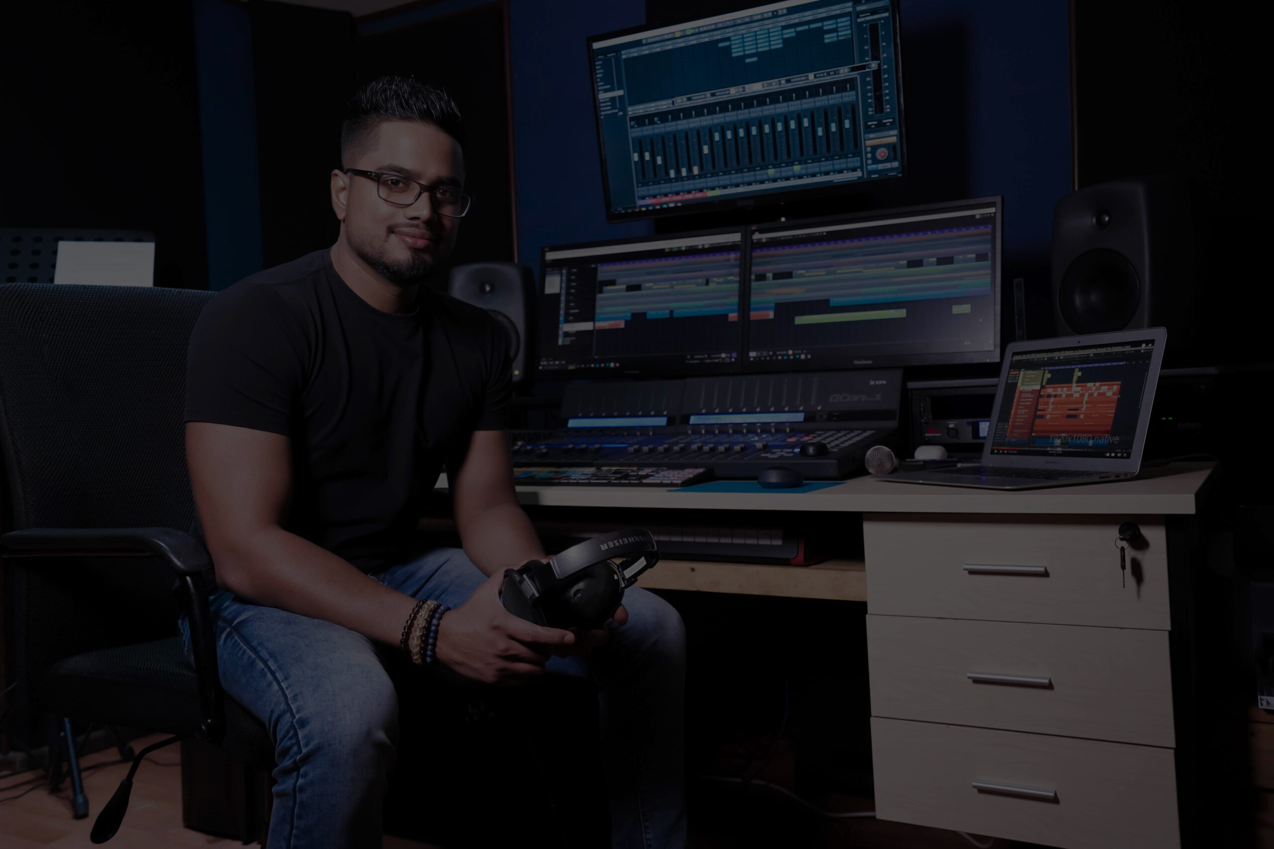 Home - Chrishan Fernando